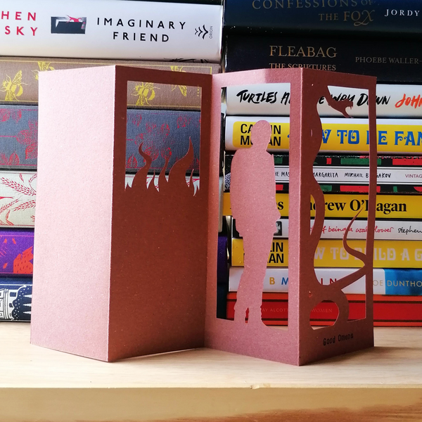 Good Omens 3D Bookmark – Lione and Sheikh